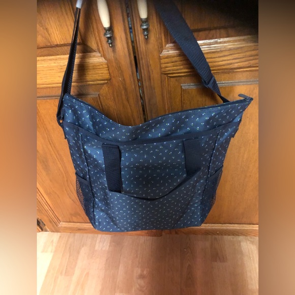 thirty-one | Bags | Thirty One New Large Crossbody Tote 5pockets ...
